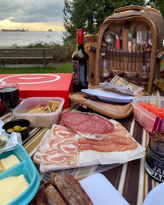 Shop North Delta | Tourism Delta